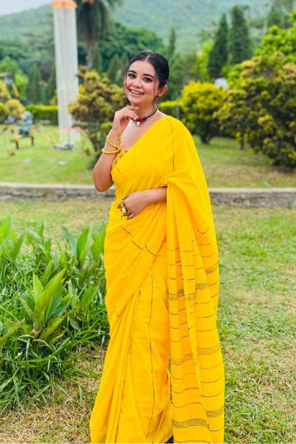 Buy Tulip Yellow Cotton Gicha Stripes Handloom Saree Online - MySilkLove