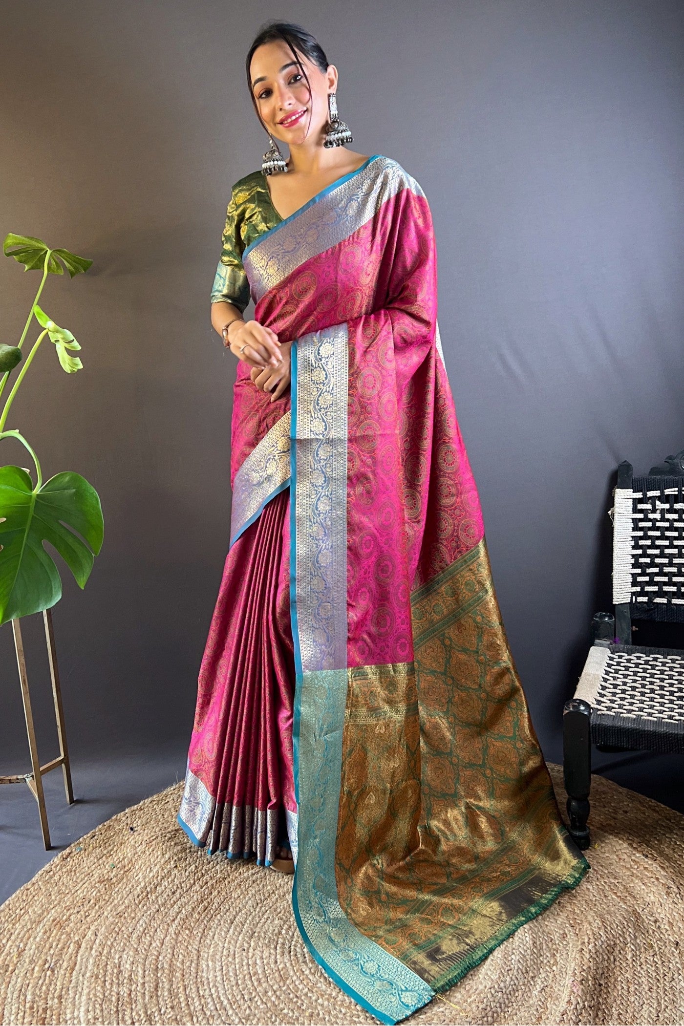 Buy Jazzberry Jam Pink Woven Banarasi Saree Online - MySilkLove