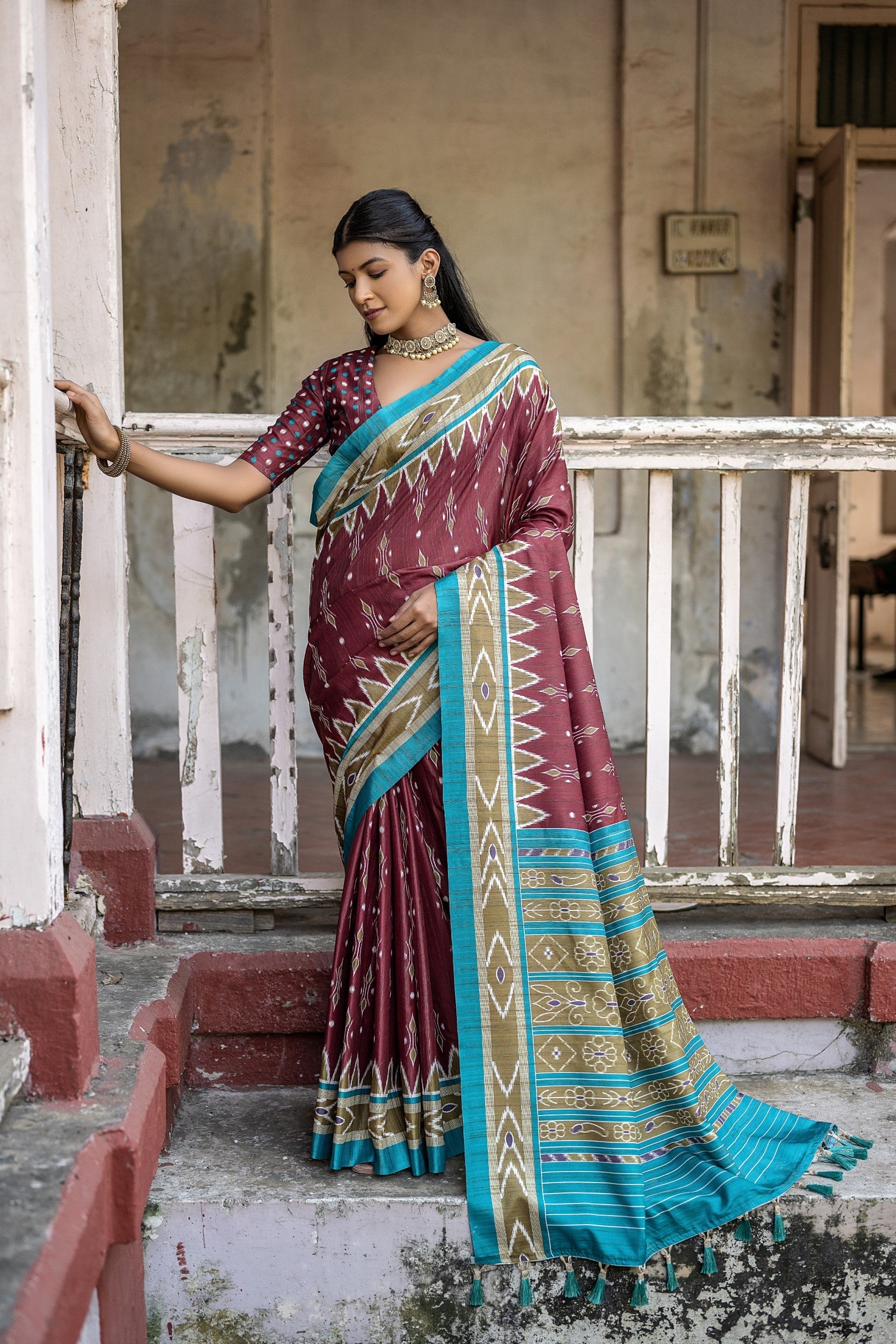 Buy Tosca Maroon Ikkat Printed Cotton Silk Saree Online - MySilkLove